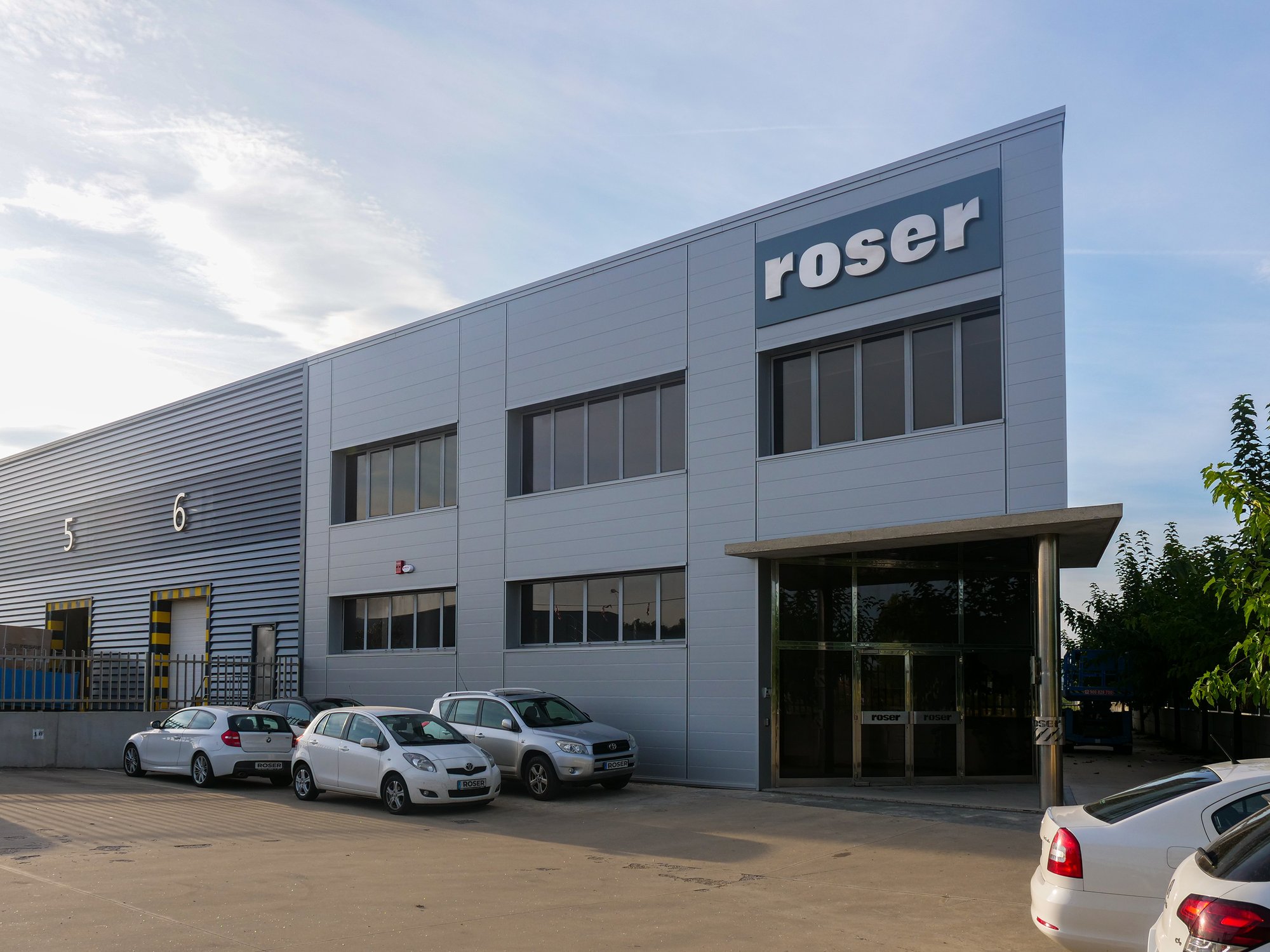 Roser Group, experts in the manufacture of hygiene station